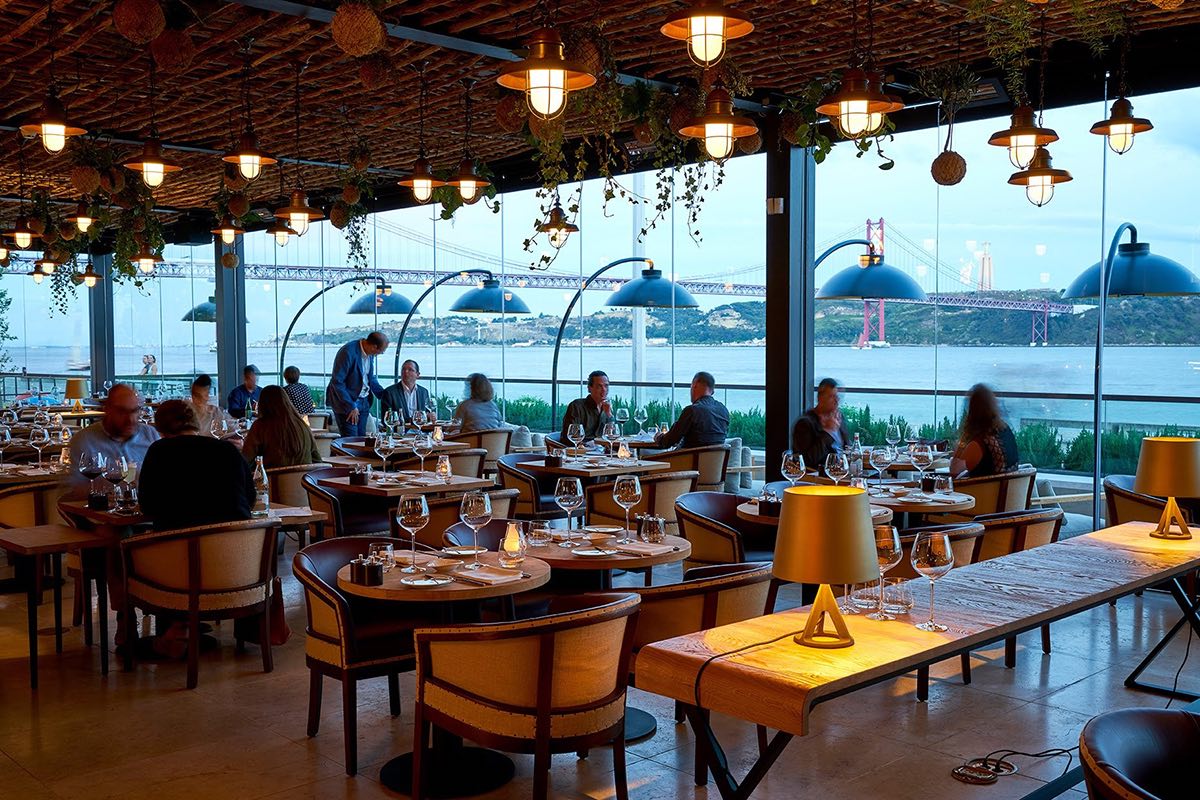 SUD Lisbon Top Luxury Restaurant - Traveluxions